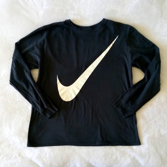 Nike | Shirts | Nike Mens Gray Signature Swoosh Logo Athletic Cut Tee ...